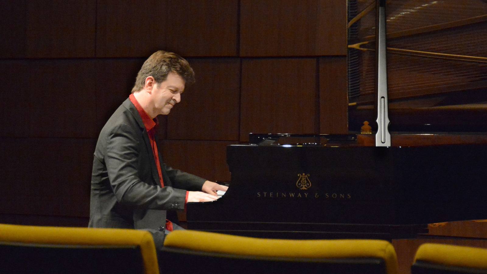 David Rosenthal: Billy Joel`s Longtime Music Director and Keyboardist